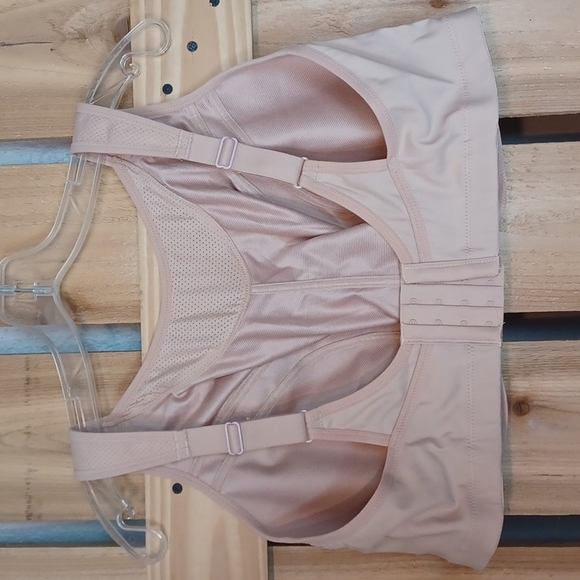 Intimates & Sleepwear | Bra 44ddd | Poshmark